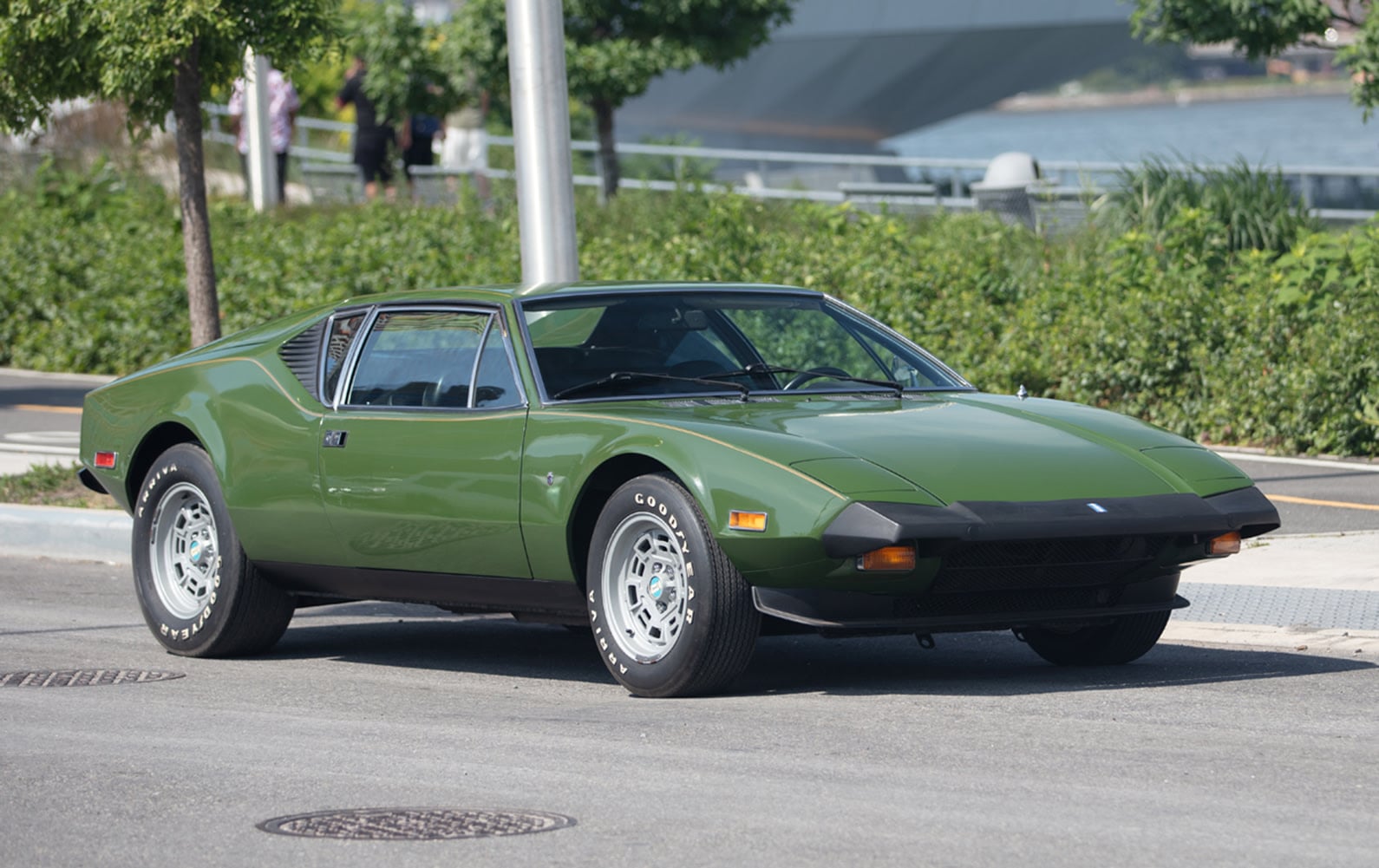 Monterey Car Week - No Reserve Cars • What's My Car Worth?